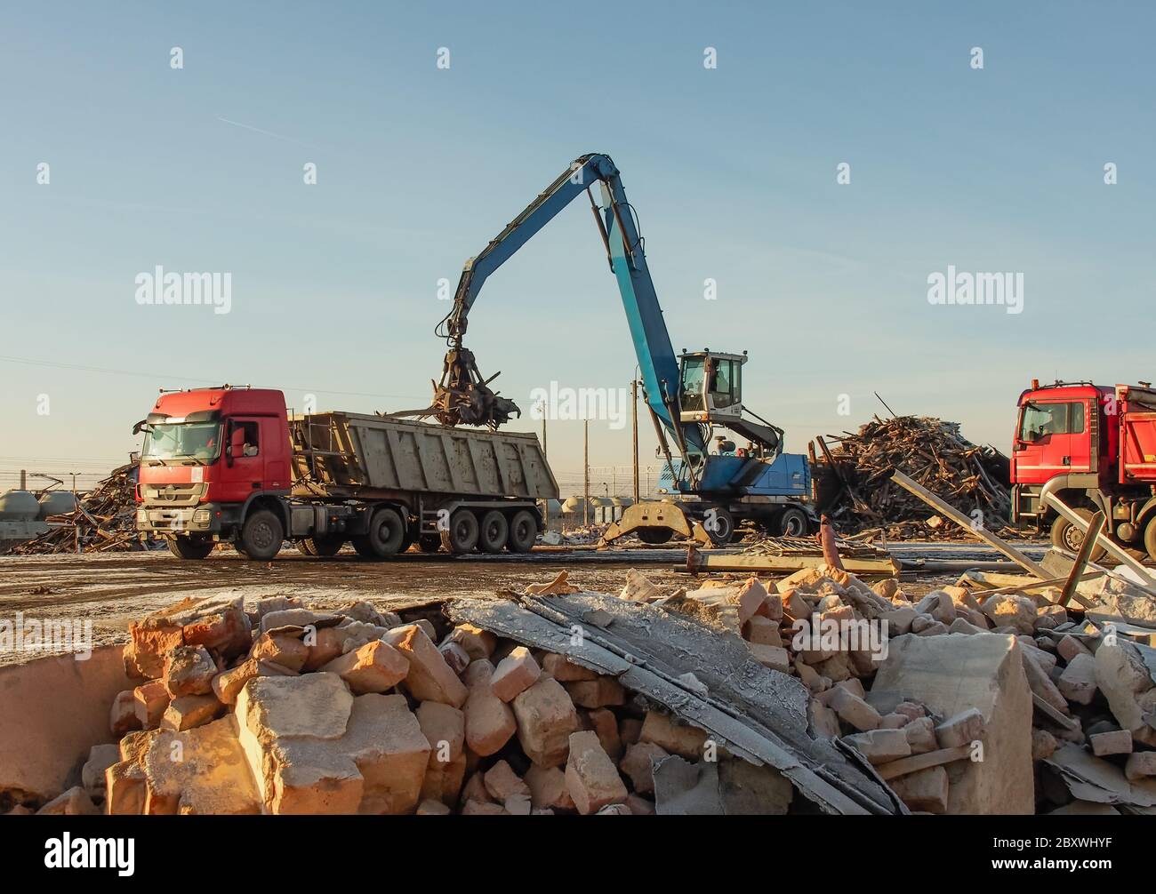Loading a truck with soil hi-res stock photography and images - Alamy