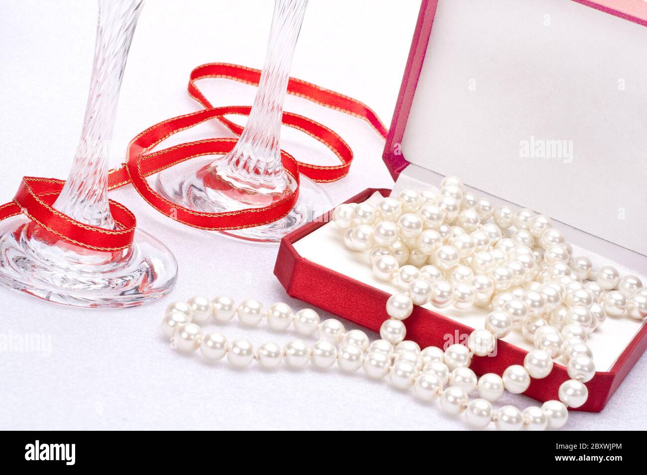 pearls in a red box Stock Photo - Alamy