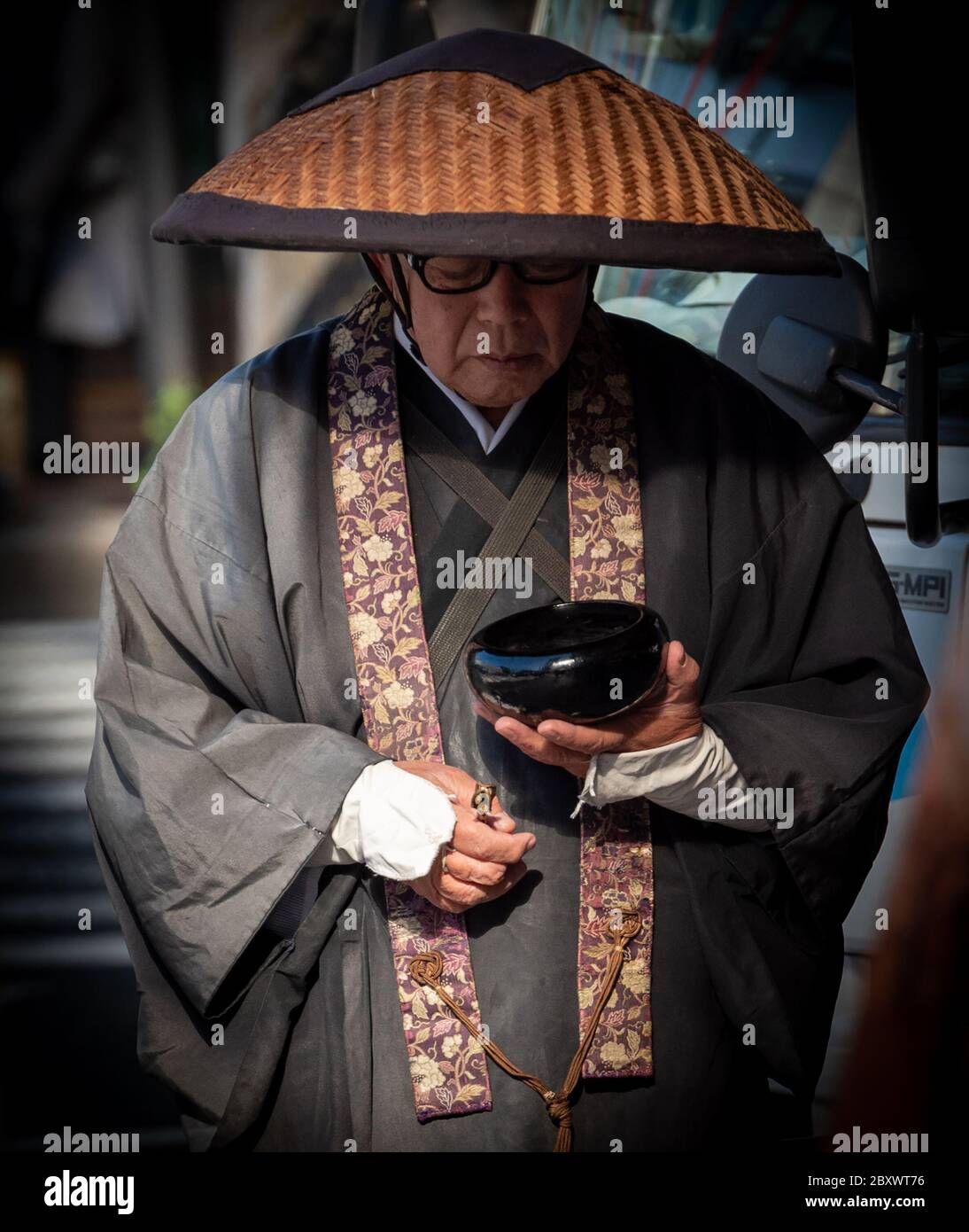 Japanese monk hat hi-res stock photography and images - Alamy