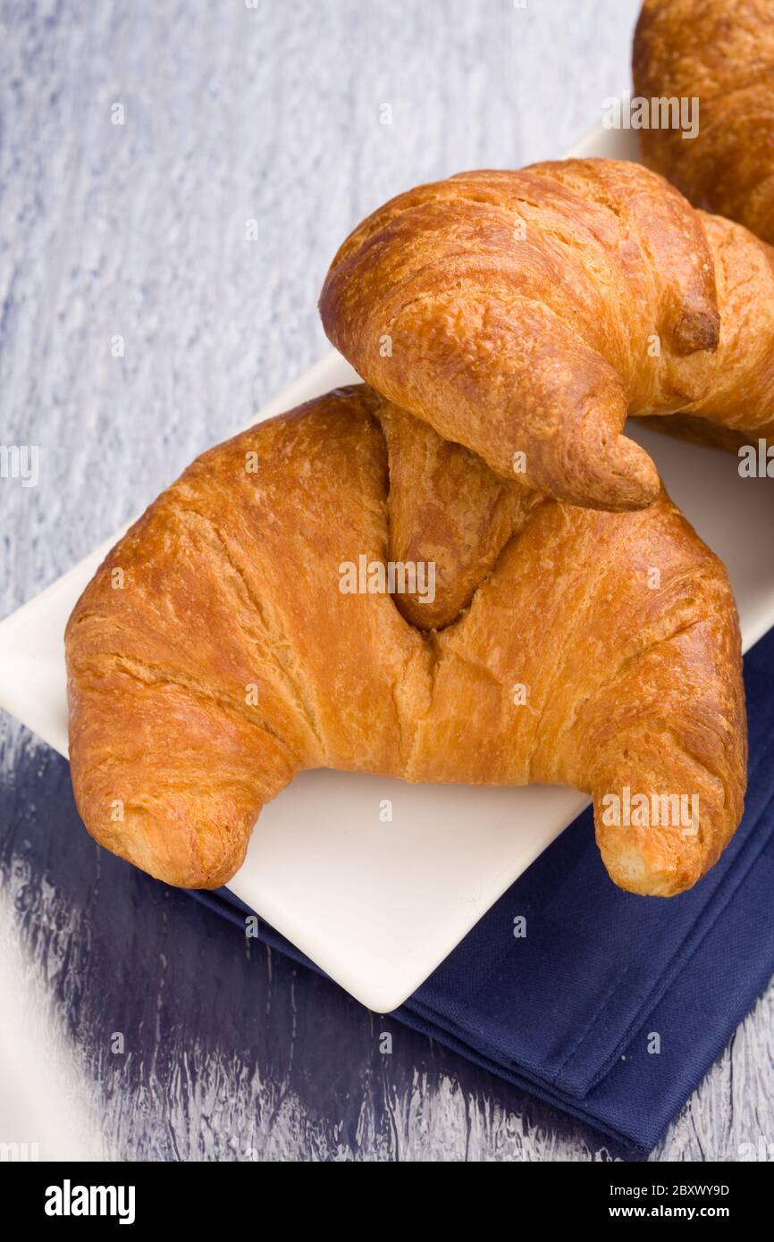 Crossants hi-res stock photography and images - Alamy