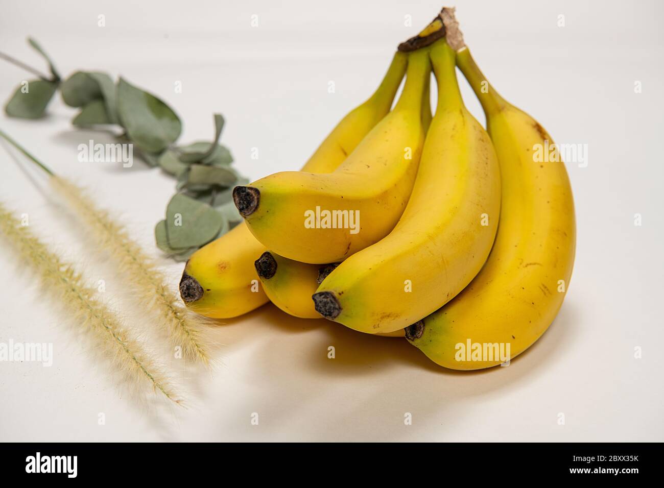 banana cluster isolated Stock Photo - Alamy