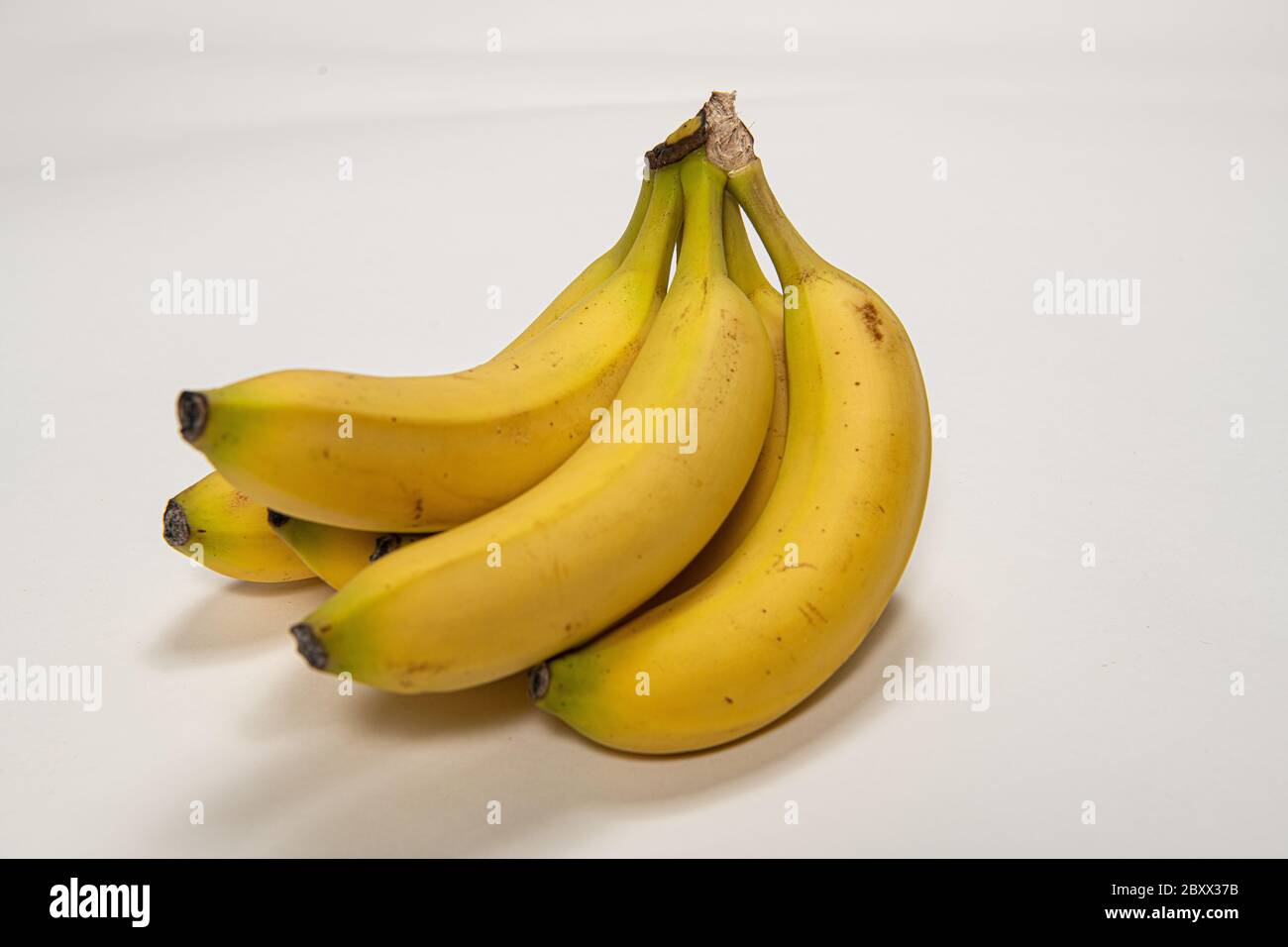 banana cluster isolated Stock Photo - Alamy