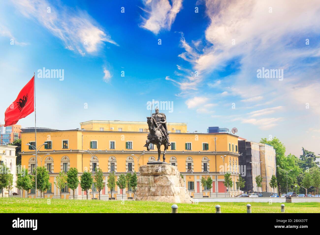 Scanderbeg monument hi-res stock photography and images - Alamy