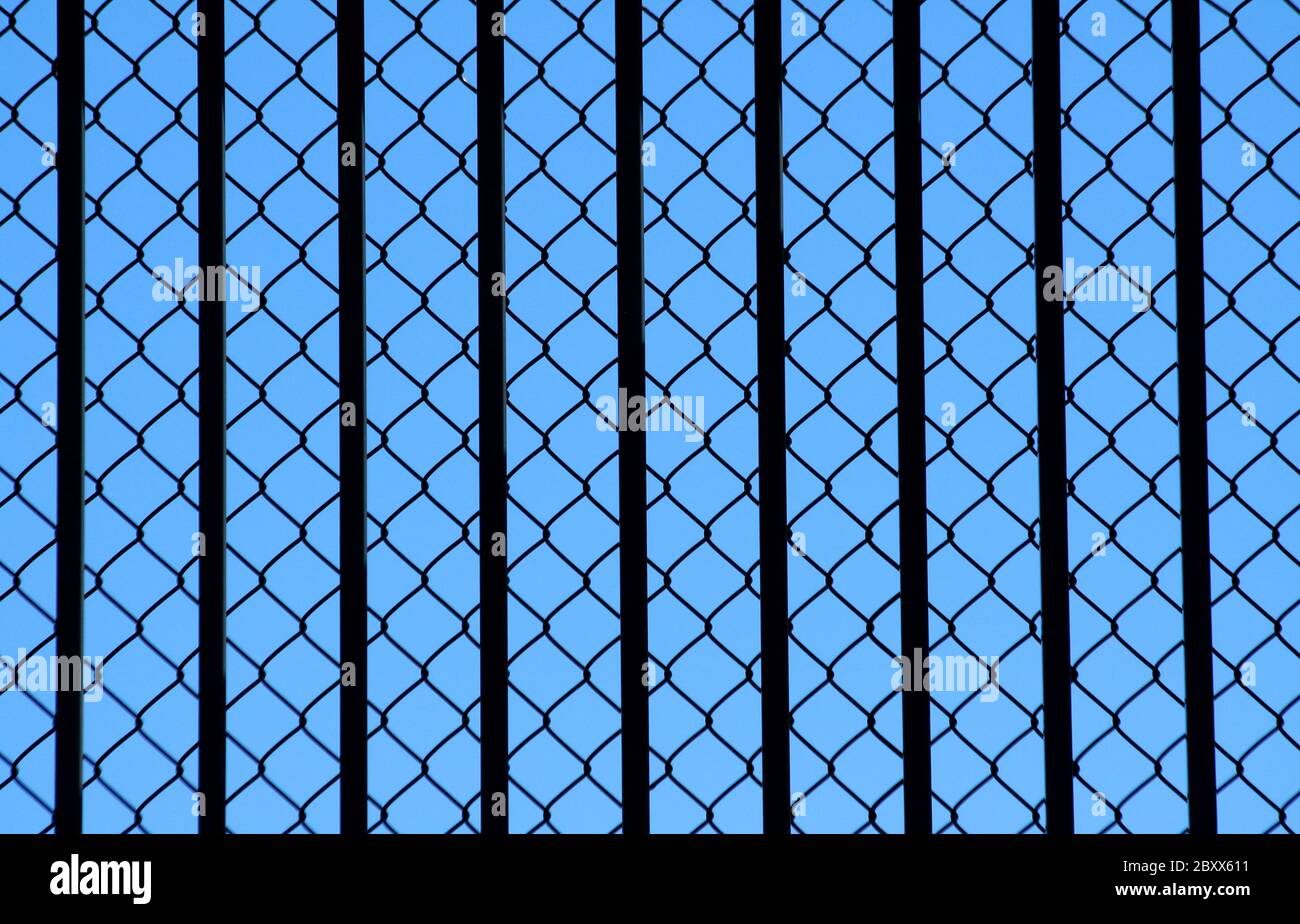 A Chainlink fence background texture Stock Photo - Alamy