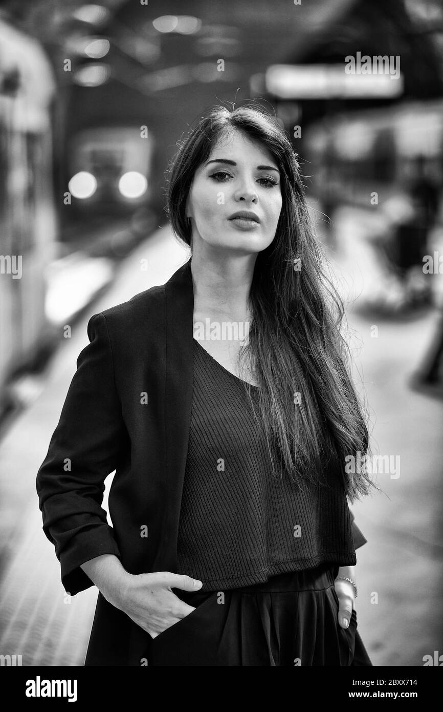 Black and white porto hi-res stock photography and images - Alamy