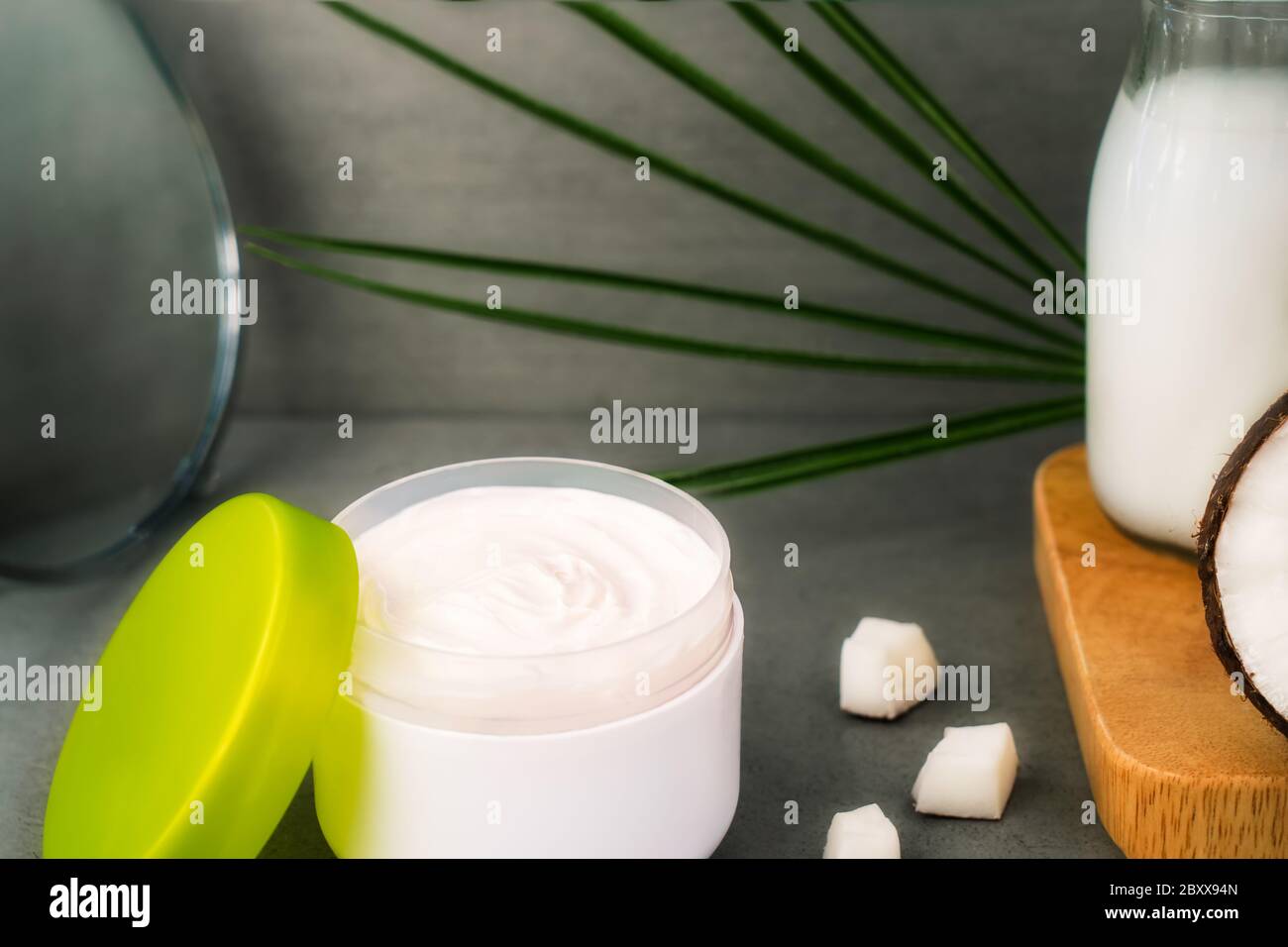 Palm based products hi-res stock photography and images - Alamy