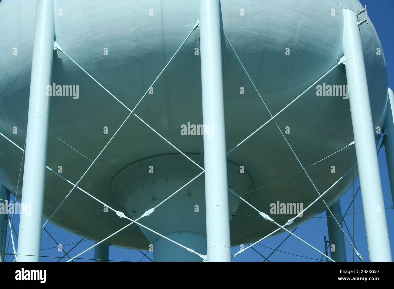 Blue water tower hi-res stock photography and images - Alamy