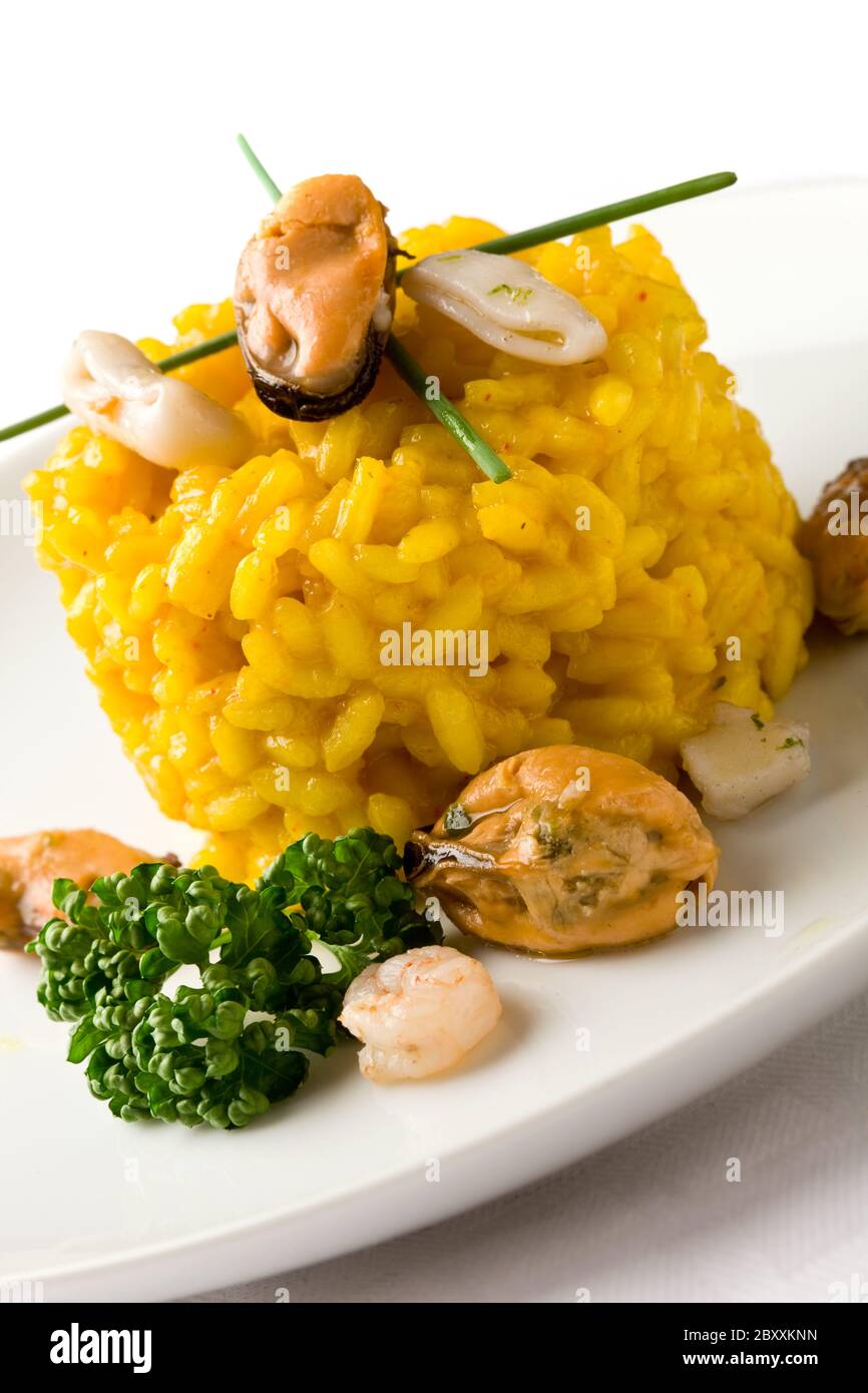 Seafood paella isolated hi-res stock photography and images - Alamy
