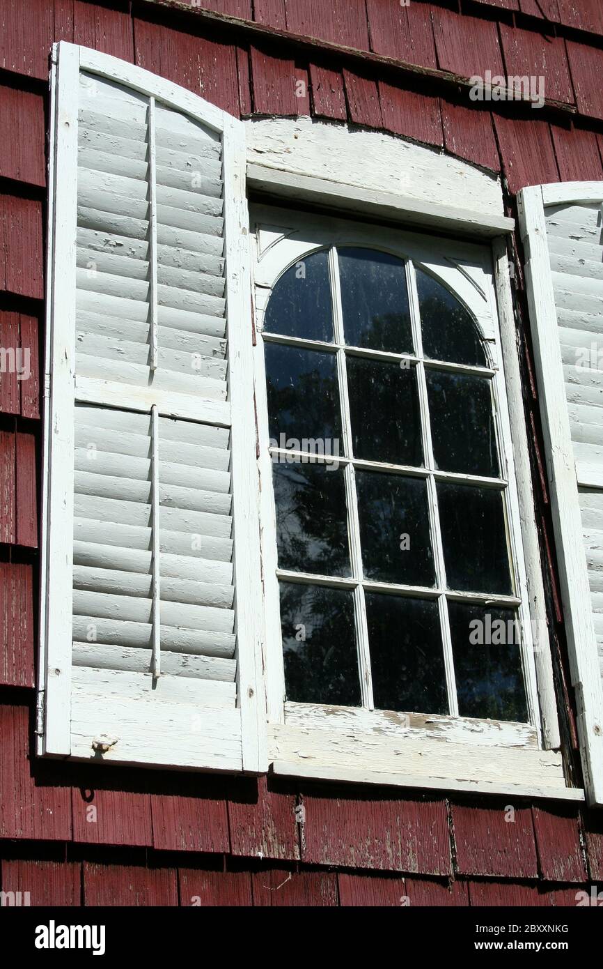 Old window with shutters hi-res stock photography and images - Alamy