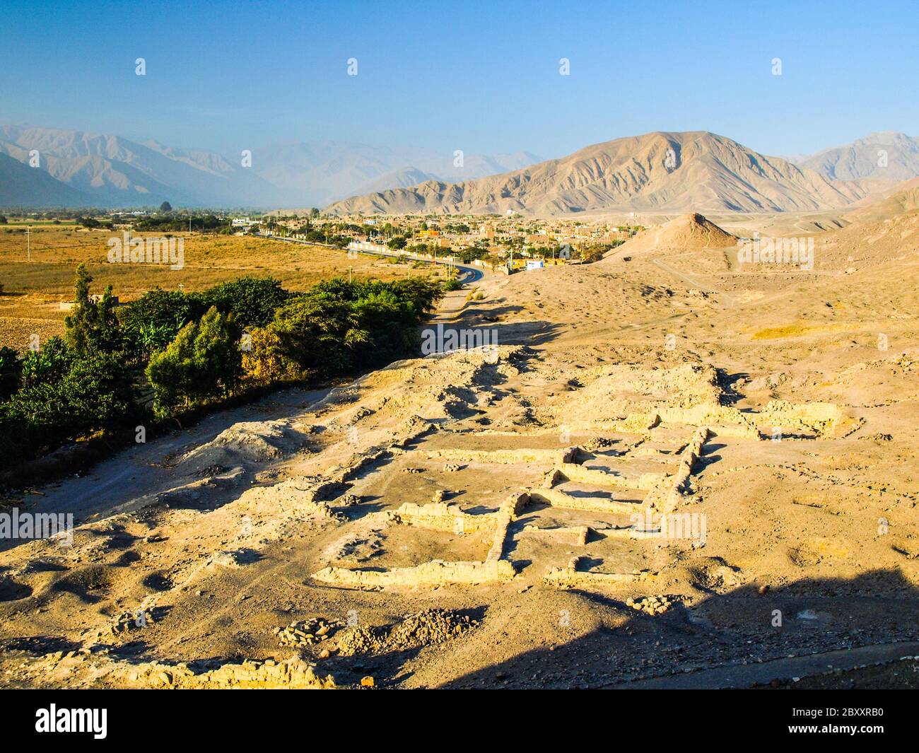 Los Paredones - Incan ruins near Nasca, Peru, South America Stock Photo ...