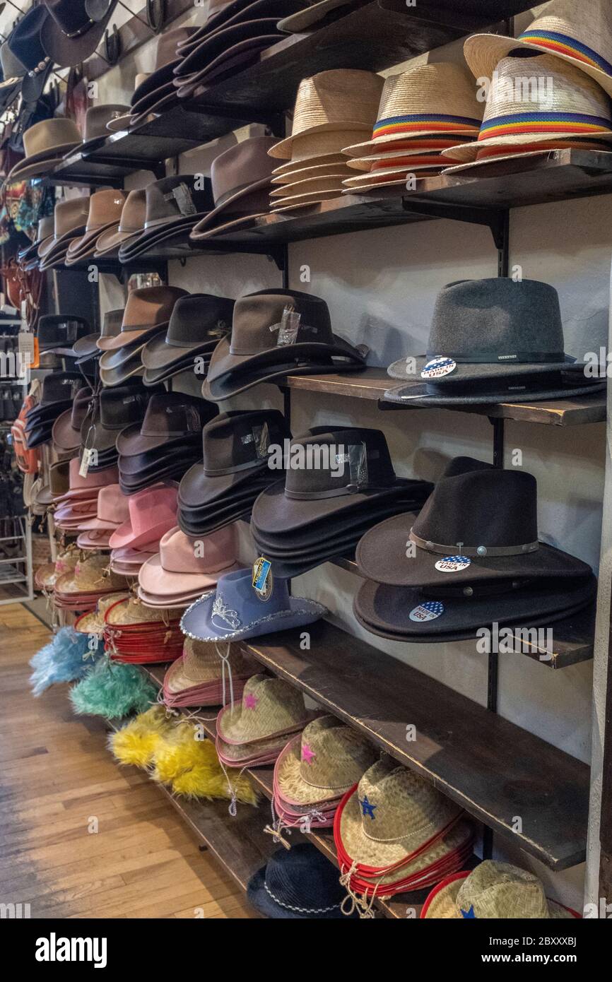 Distinctive head coverings hi-res stock photography and images - Alamy