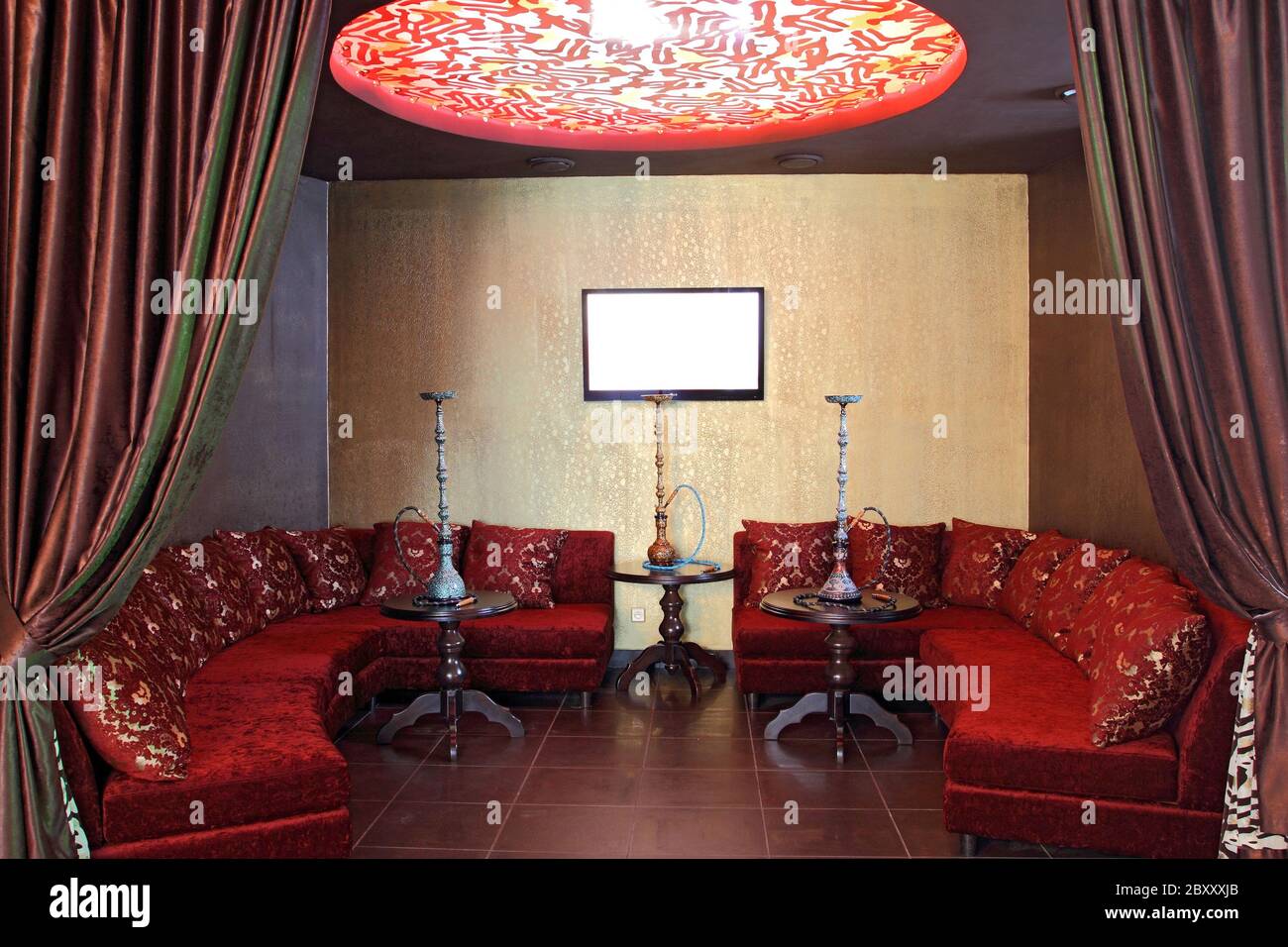Hookah house hi-res stock photography and images - Alamy