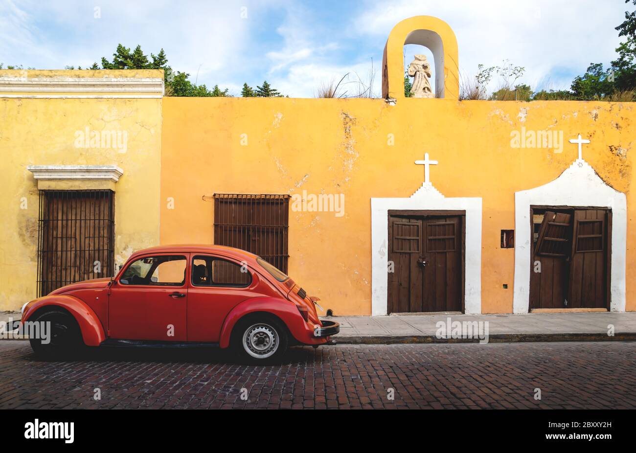 Merica, Yucatan, Mexico - 28 October 2018 - Red Oldtimer Volkswagen ...