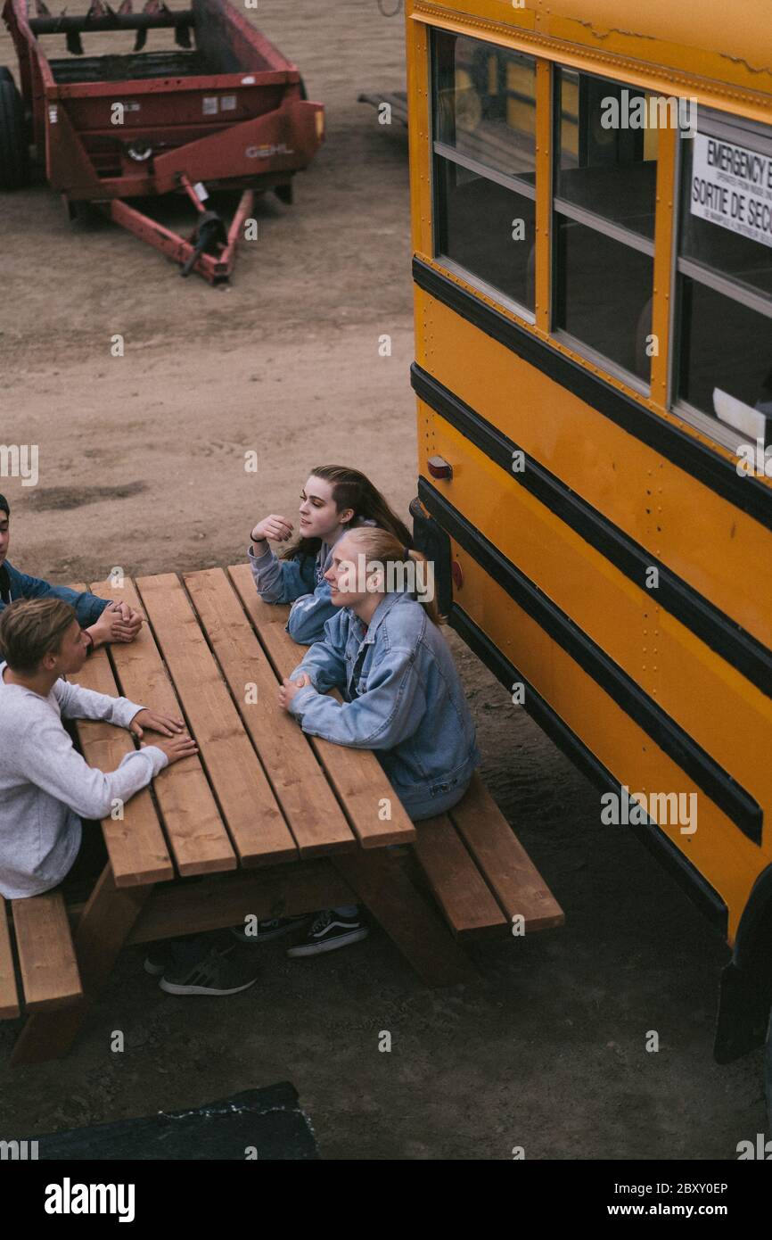 Kids school bus hi-res stock photography and images - Alamy