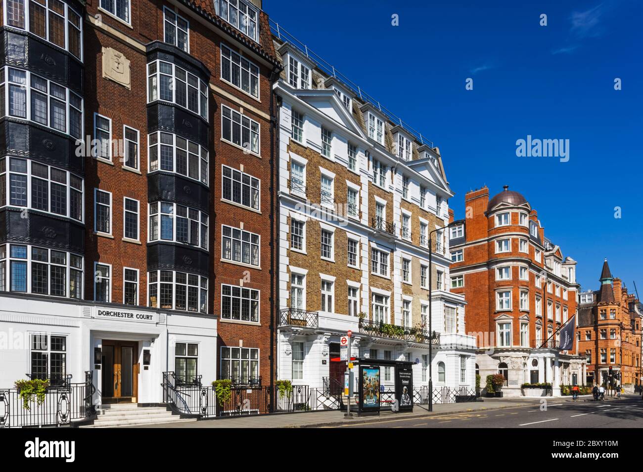 England, London, Westminster, Kensington and Chelsea, Knightsbridge ...