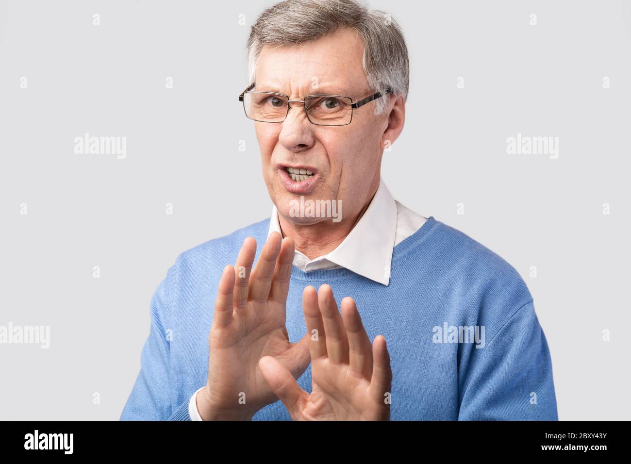 Disgust look hi-res stock photography and images - Alamy