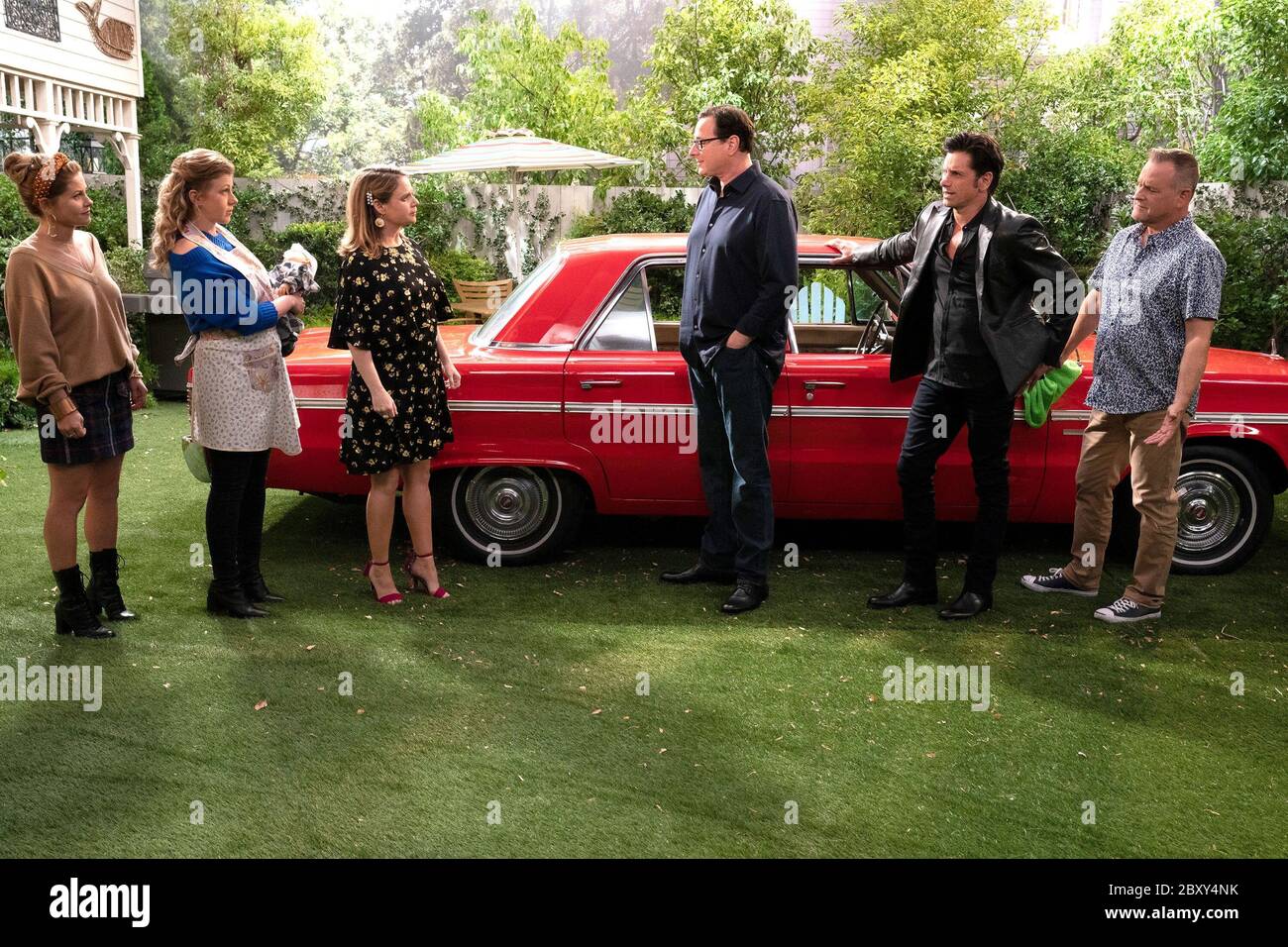 FULLER HOUSE, from left: Candace Cameron Bure, Jodie Sweetin, Andrea ...