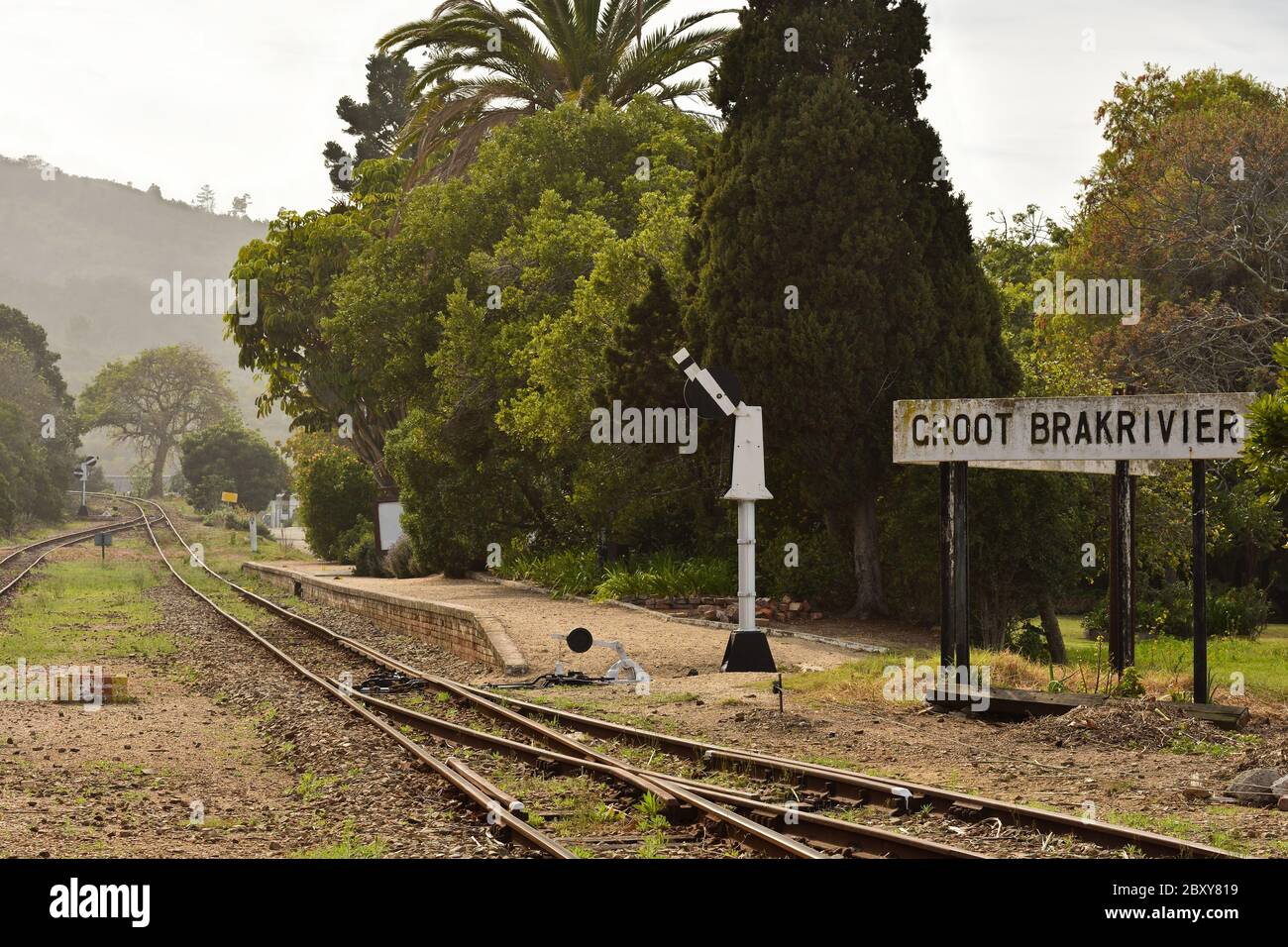 Old Groot Brakrivier Train Stop Platform Stock Photo - Alamy