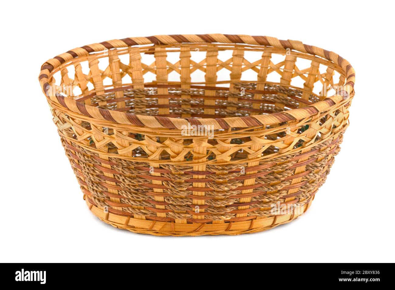 Old fashioned shopping basket Cut Out Stock Images & Pictures - Alamy