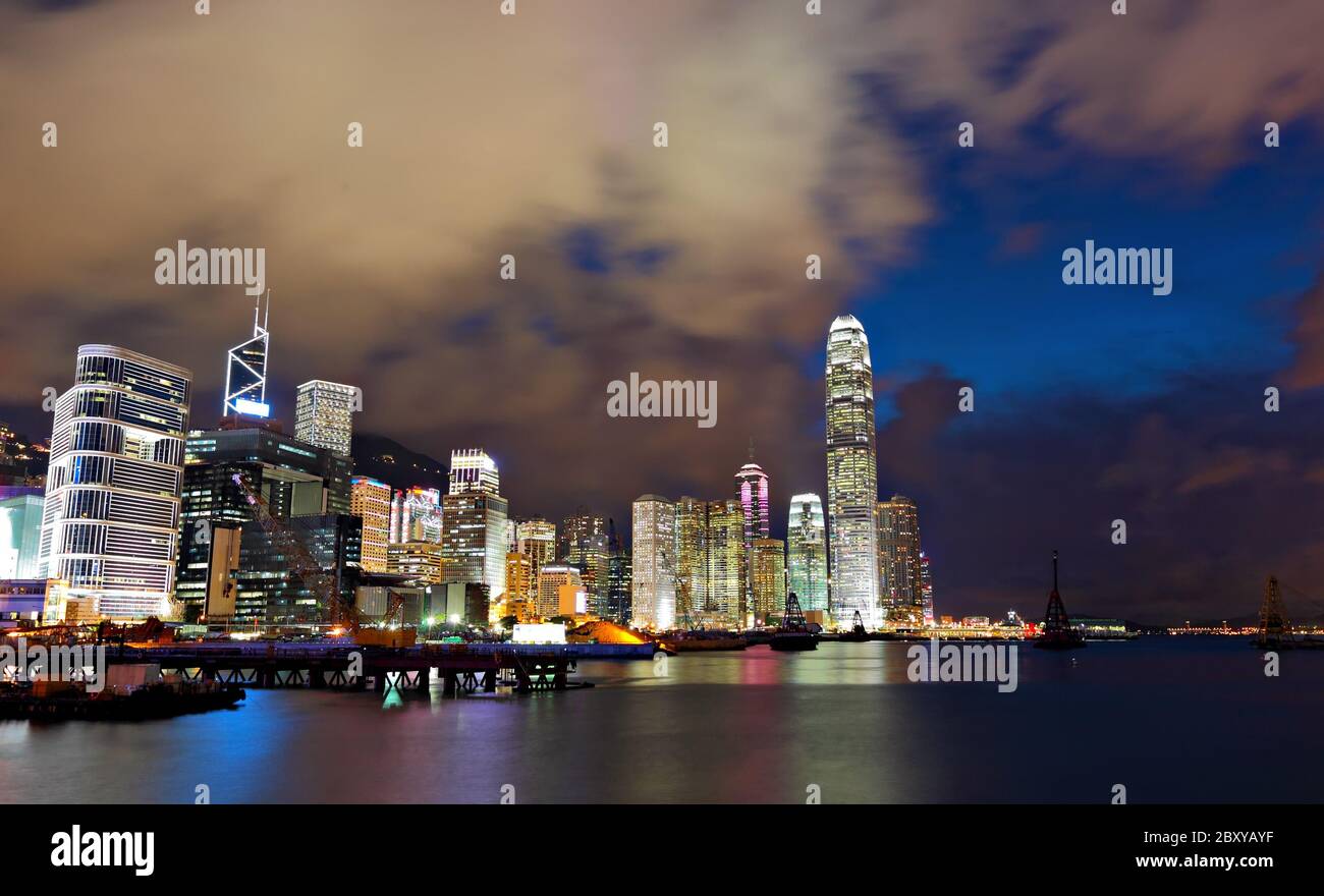 Hong Kong skyline at night Stock Photo - Alamy