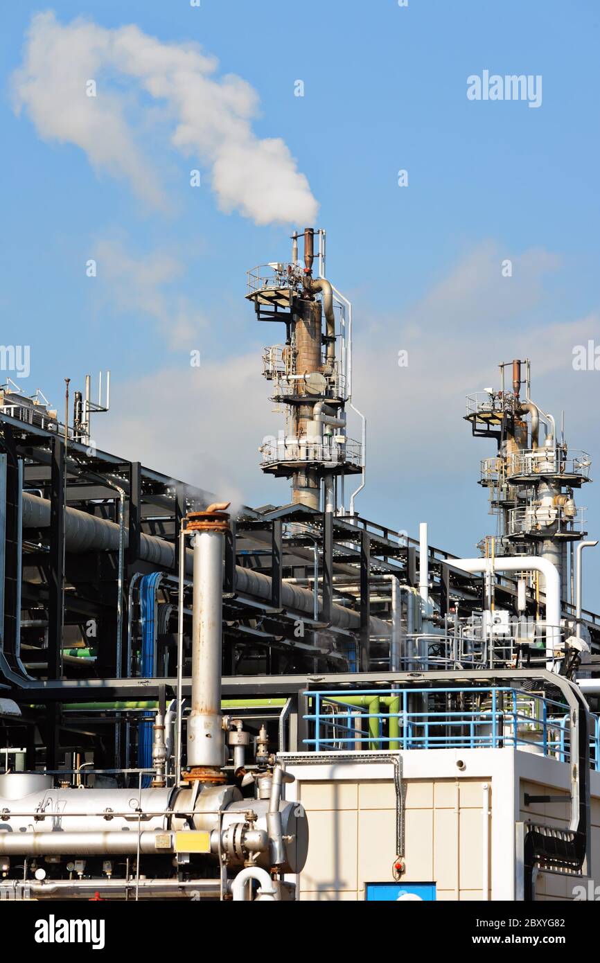 gas processing factory Stock Photo - Alamy