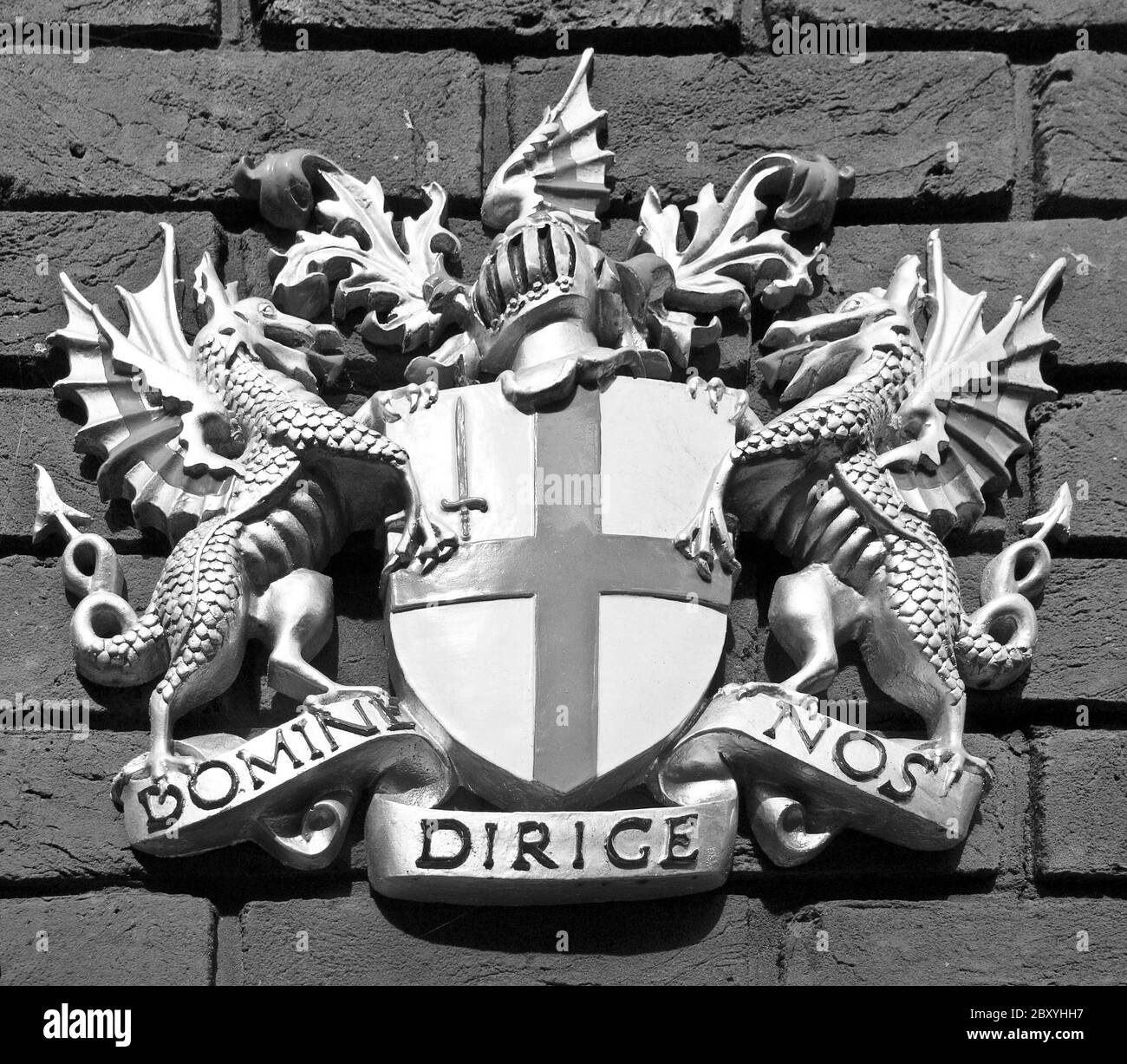 City of london sign coat of arms Black and White Stock Photos & Images ...