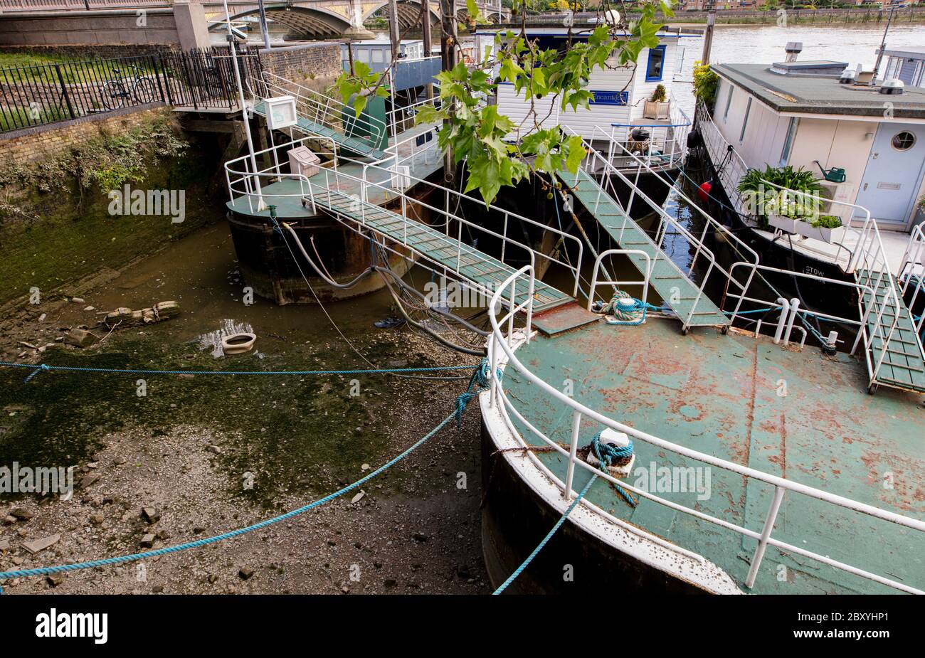 Chelsea wharf hi-res stock photography and images - Alamy