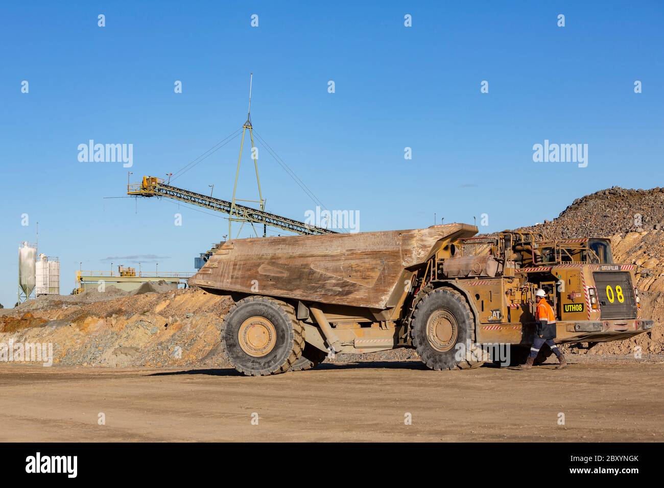 Big truck australia hi-res stock photography and images - Alamy