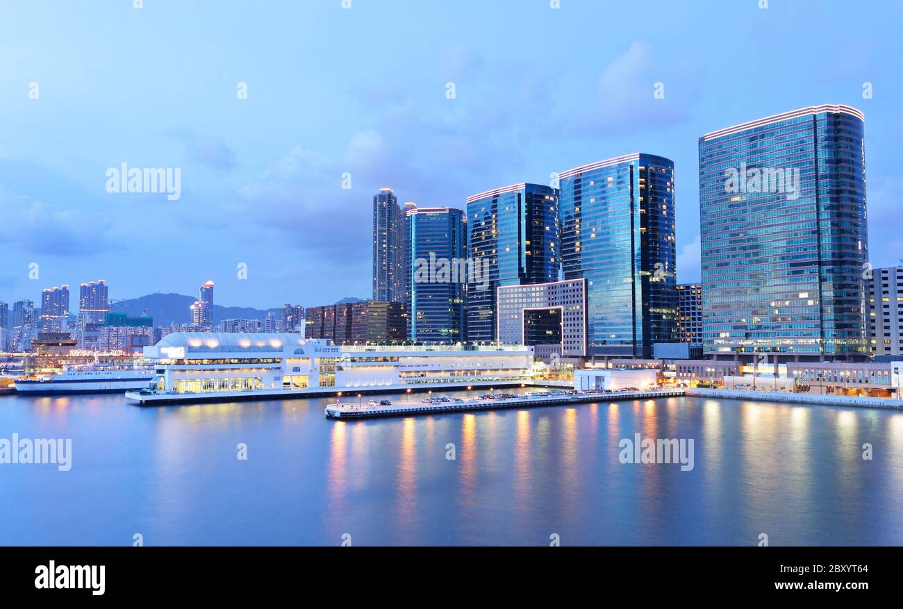 kowloon at night Stock Photo - Alamy