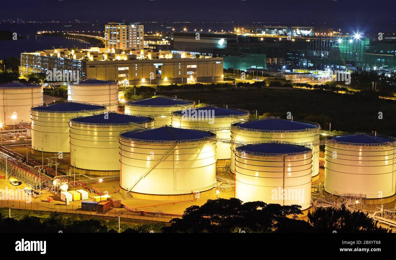 Illuminated tanks hi-res stock photography and images - Alamy