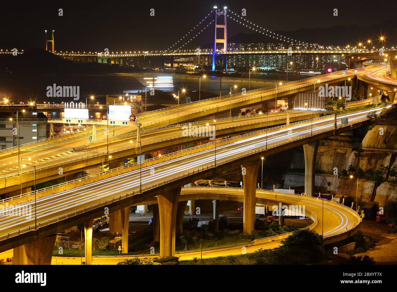 freeway and bridge Stock Photo - Alamy