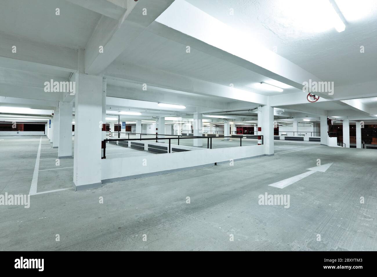 Interior multi story car park hi-res stock photography and images - Alamy