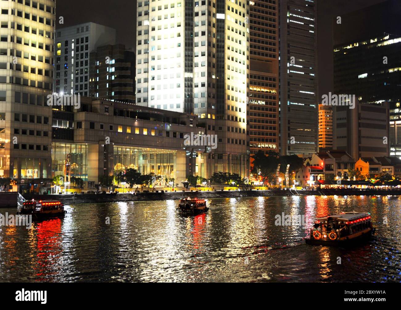 Singapore river embankment hi-res stock photography and images - Alamy