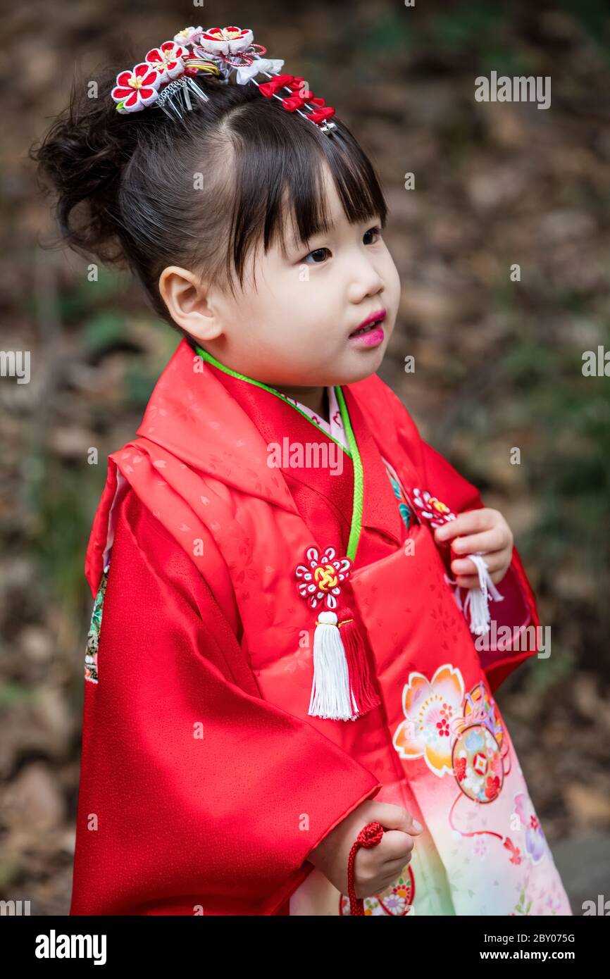 Tokyo Japan October 30th 2016 : Little girl in traditional Japanese ...