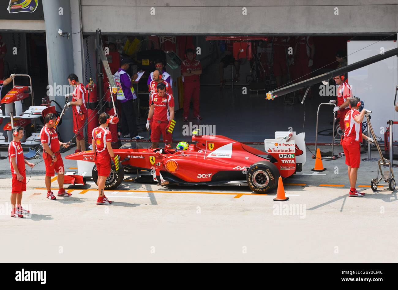 Ferrari pit stop formula hi-res stock photography and images - Alamy
