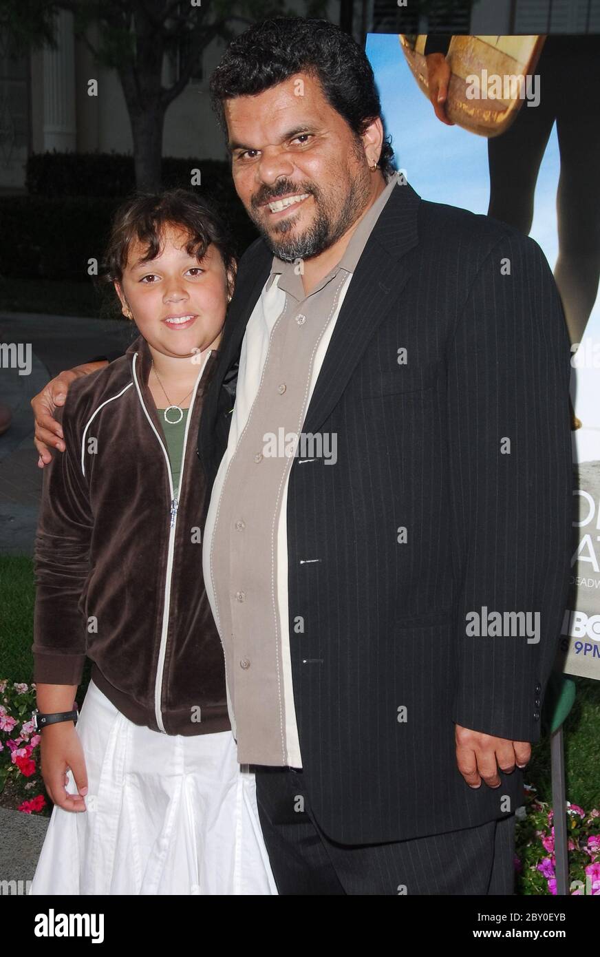 Familia De Luis Guzman LUIS GUZMAN, ASSOCIATE MARRIAGE & FAMILY