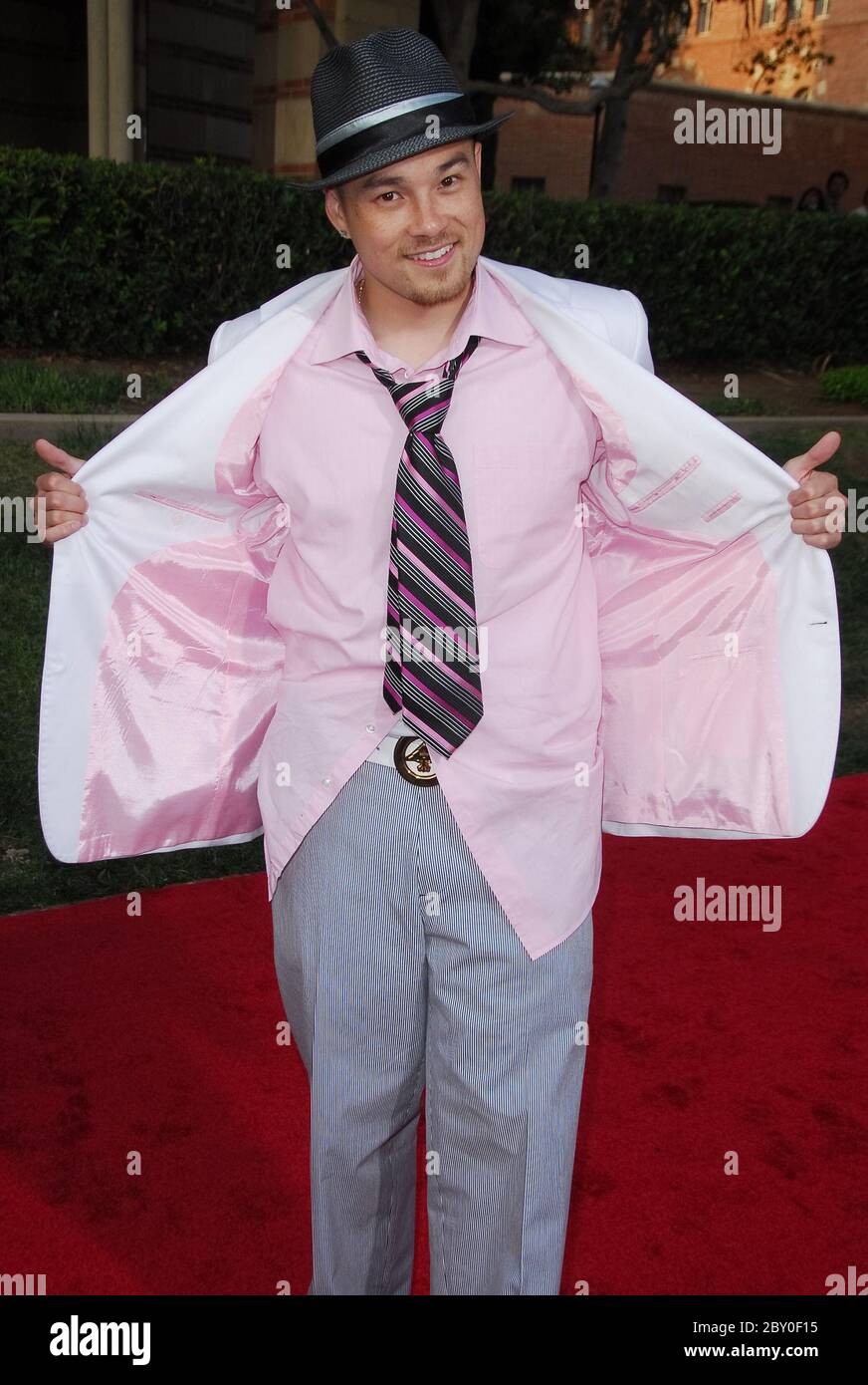 Red carpet retro dj hapa hi-res stock photography and images - Alamy