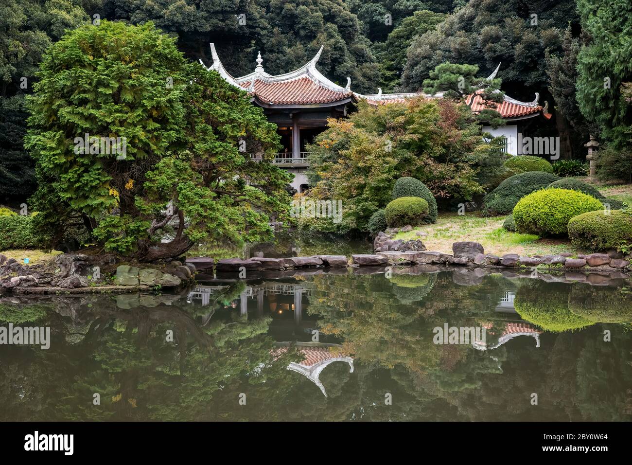 The Taiwan pavilion at the Shinjuku Gyo-en, which is a large park and ...