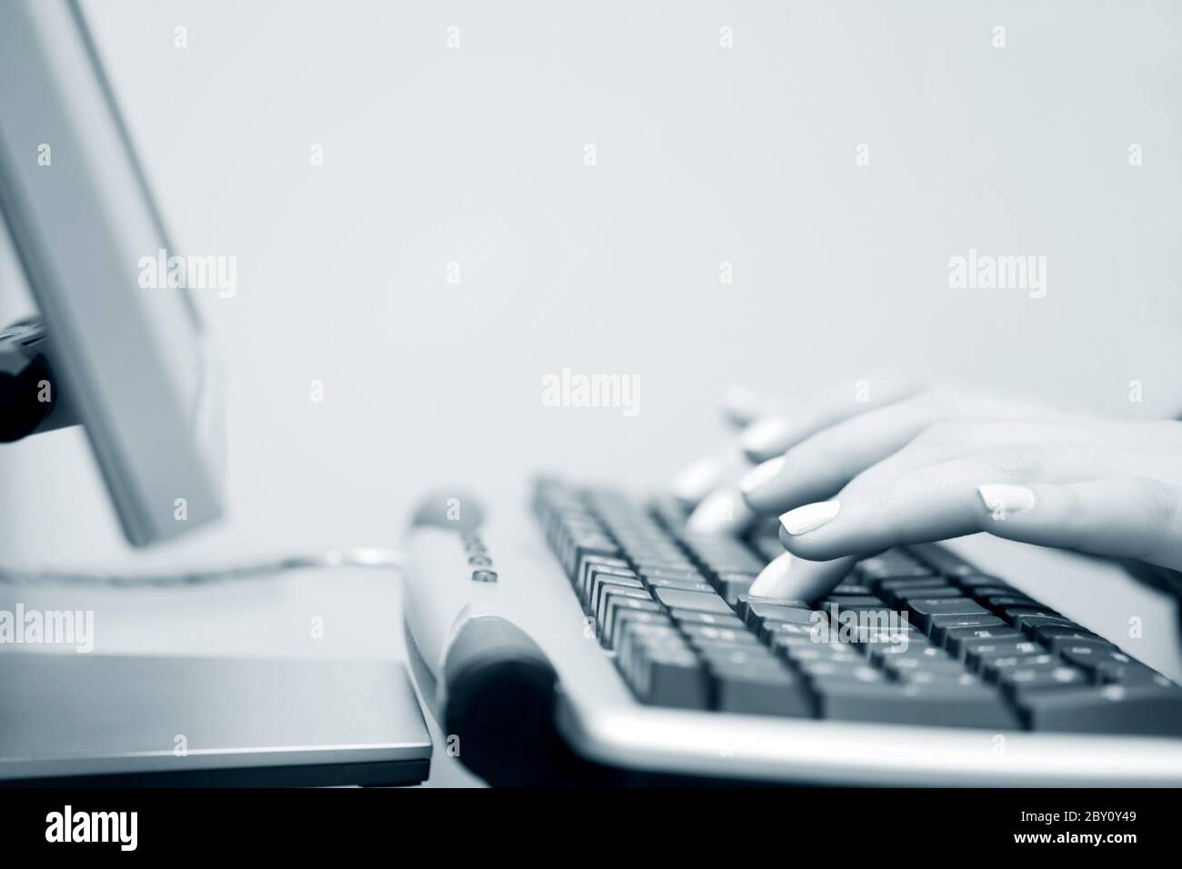 Use keyboard hi-res stock photography and images - Alamy