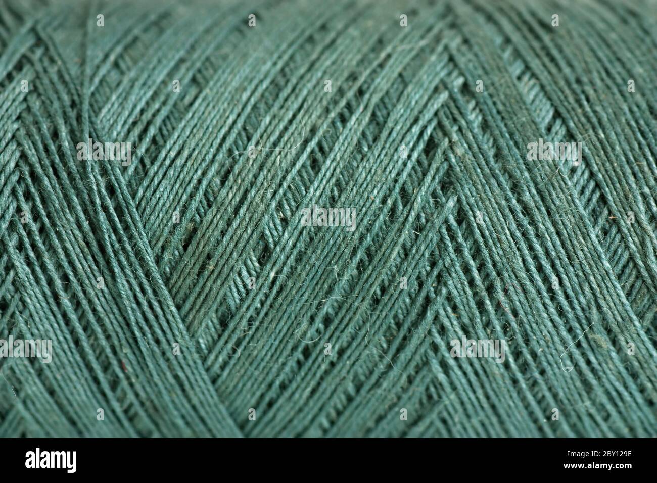 Full thread hi-res stock photography and images - Alamy