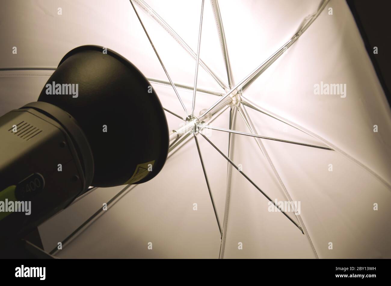 Lightning portrait hi-res stock photography and images - Alamy