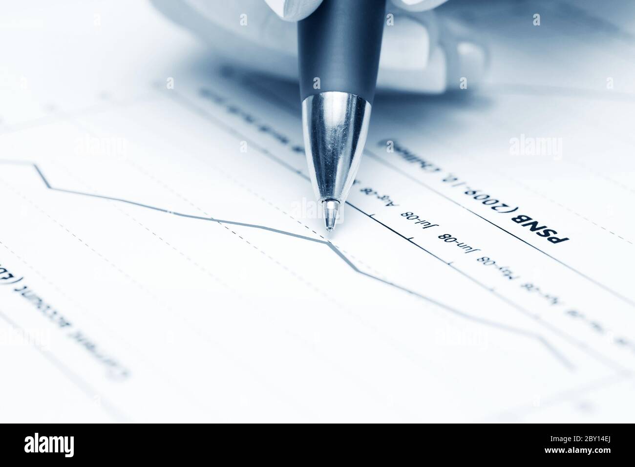 Stock market reports analysis Stock Photo - Alamy