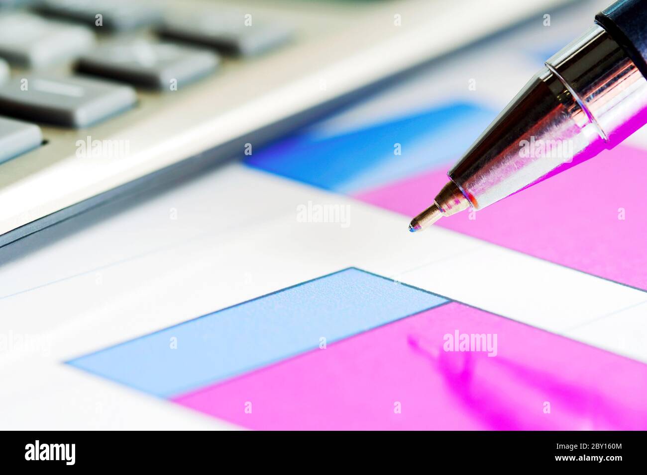 Stock market reports analysis Stock Photo - Alamy