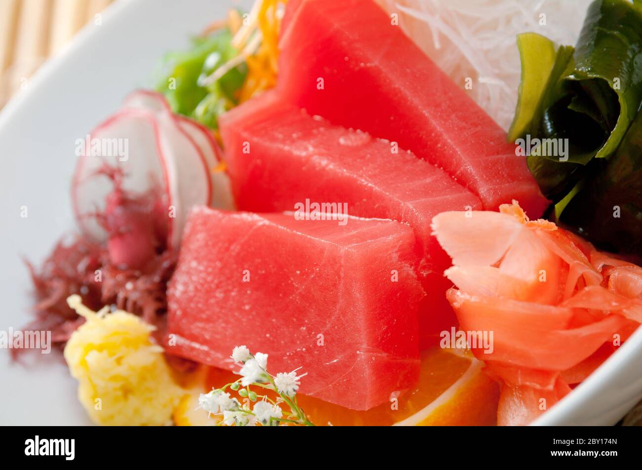 Tuna vegetables hi-res stock photography and images - Alamy