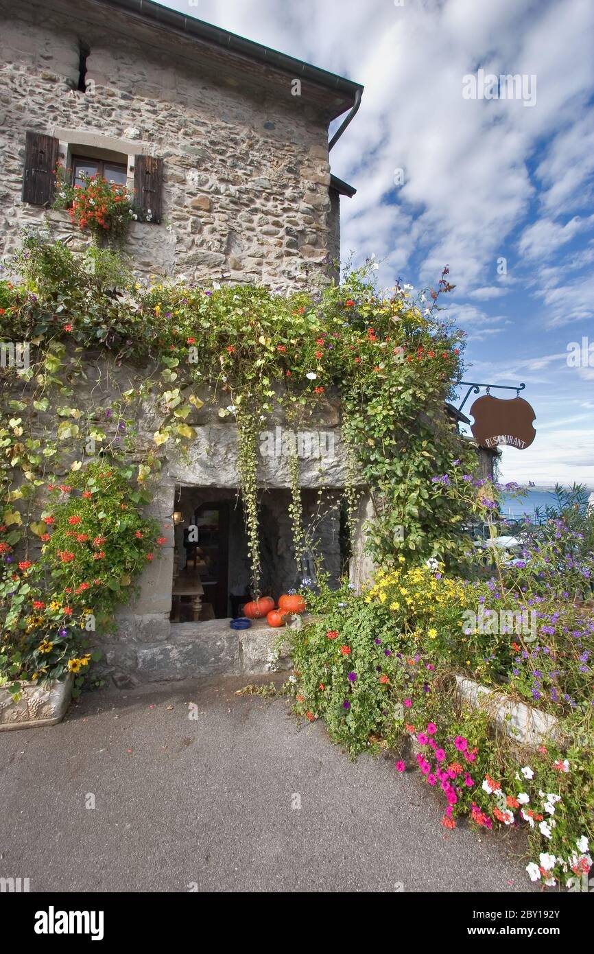 Blue sky corner tower hi-res stock photography and images - Alamy