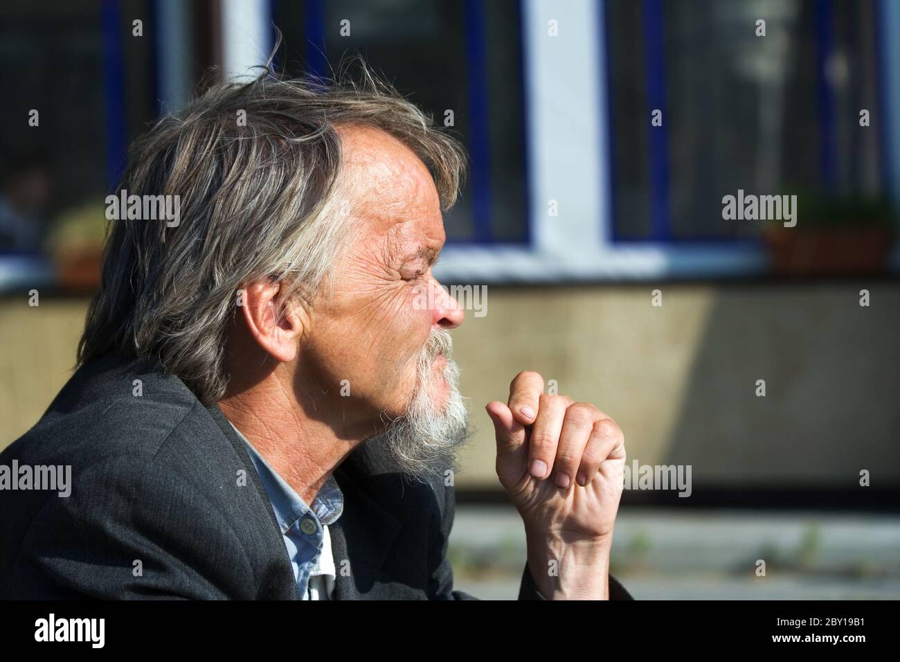 Sad old man Stock Photo - Alamy