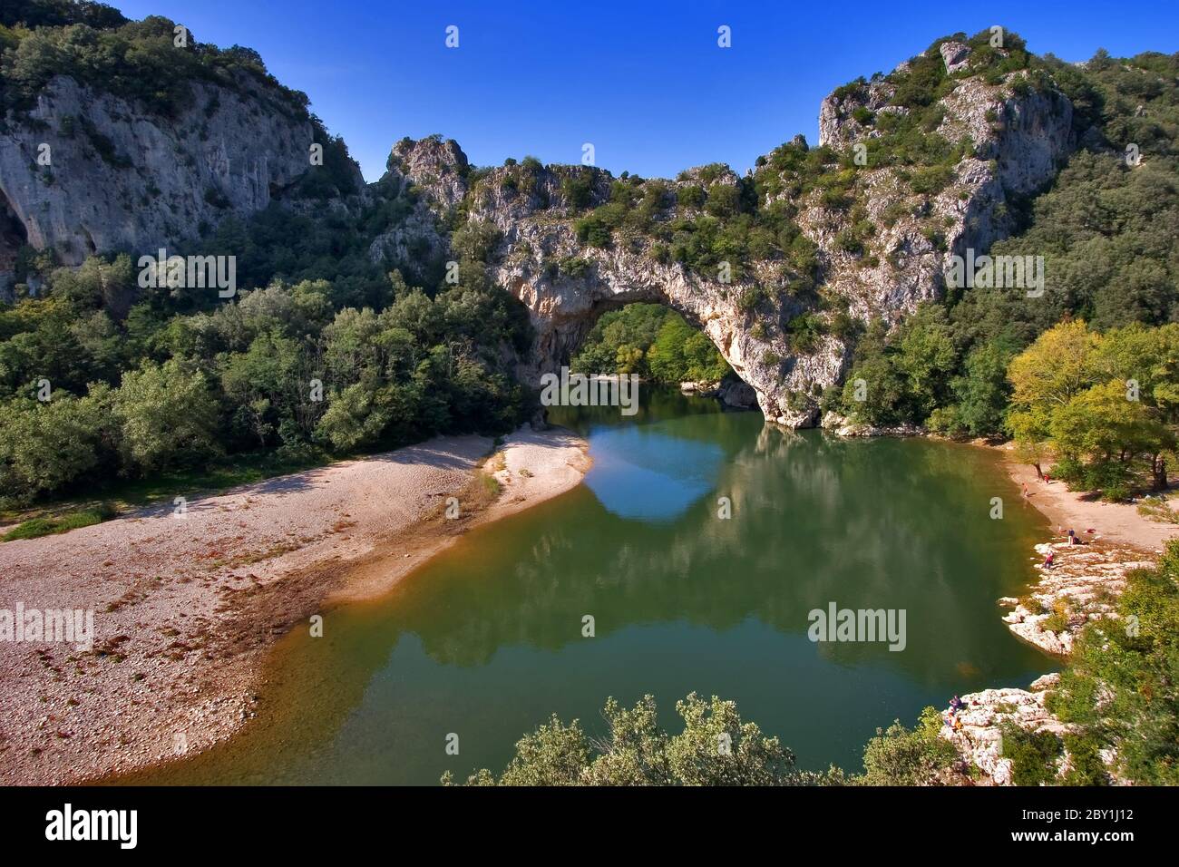 Shallow arch hi-res stock photography and images - Alamy
