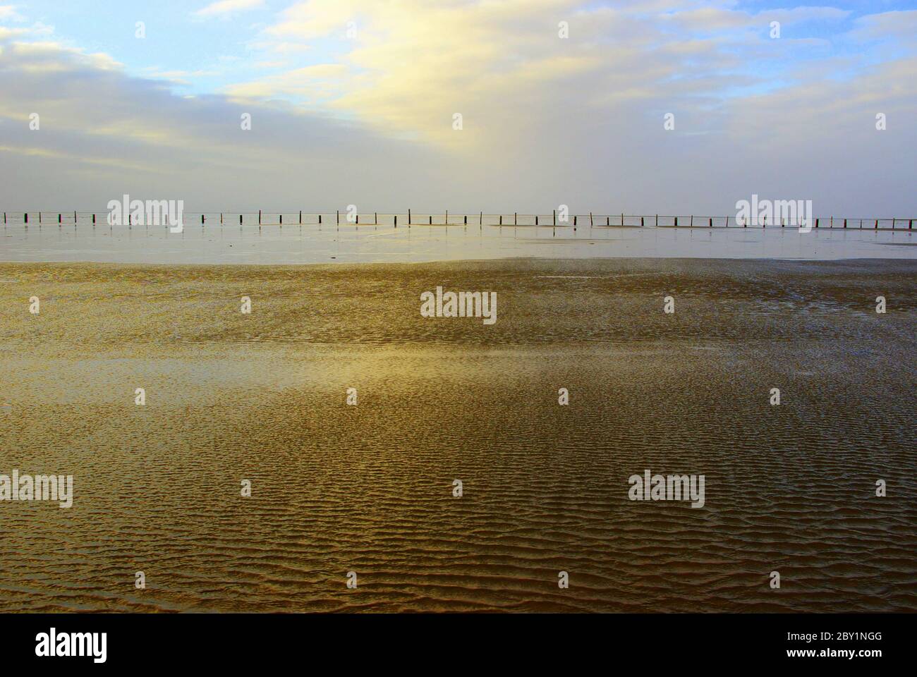 Sea to land hi-res stock photography and images - Alamy