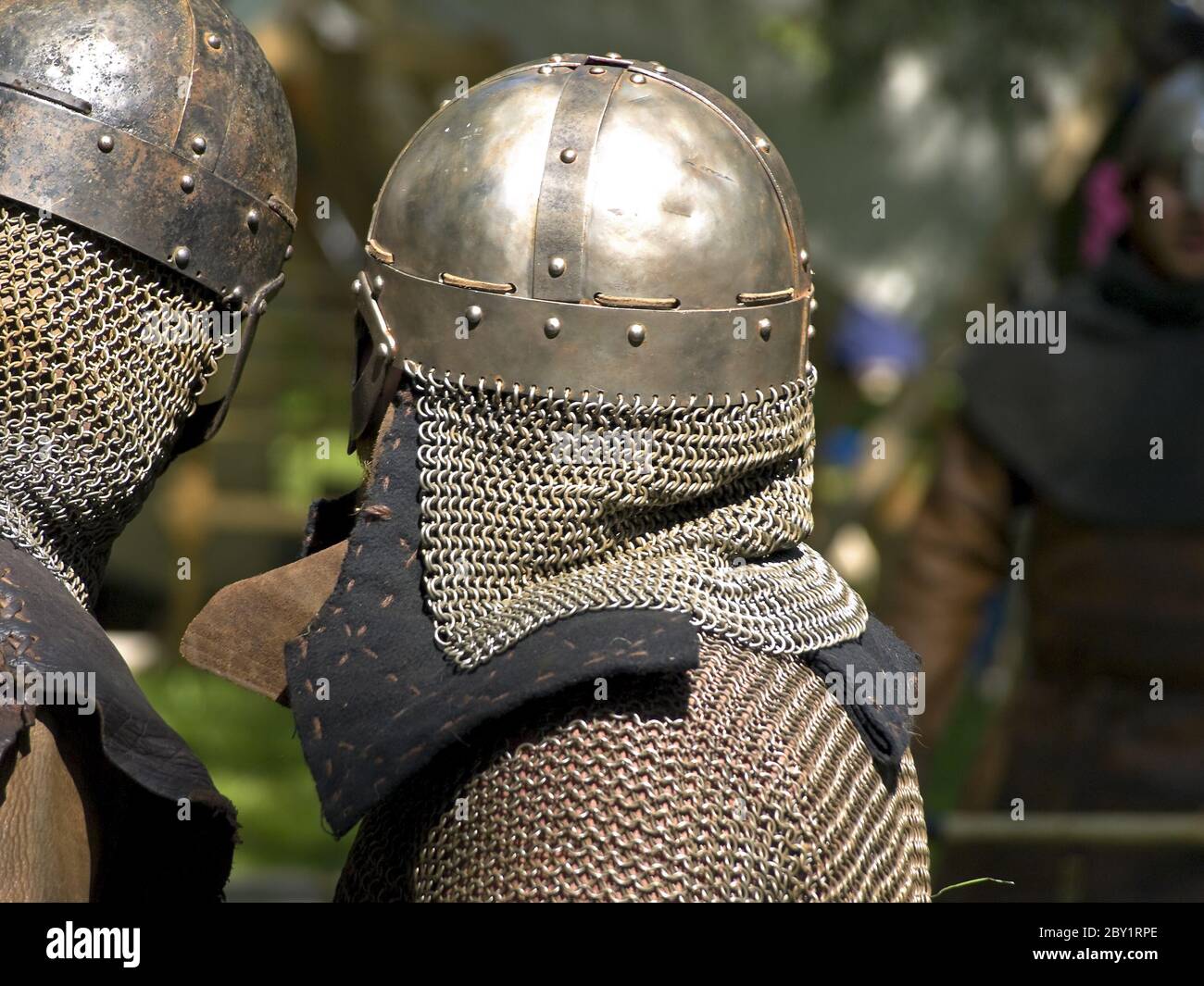 Knights armor helmet chain mail hi-res stock photography and images - Alamy