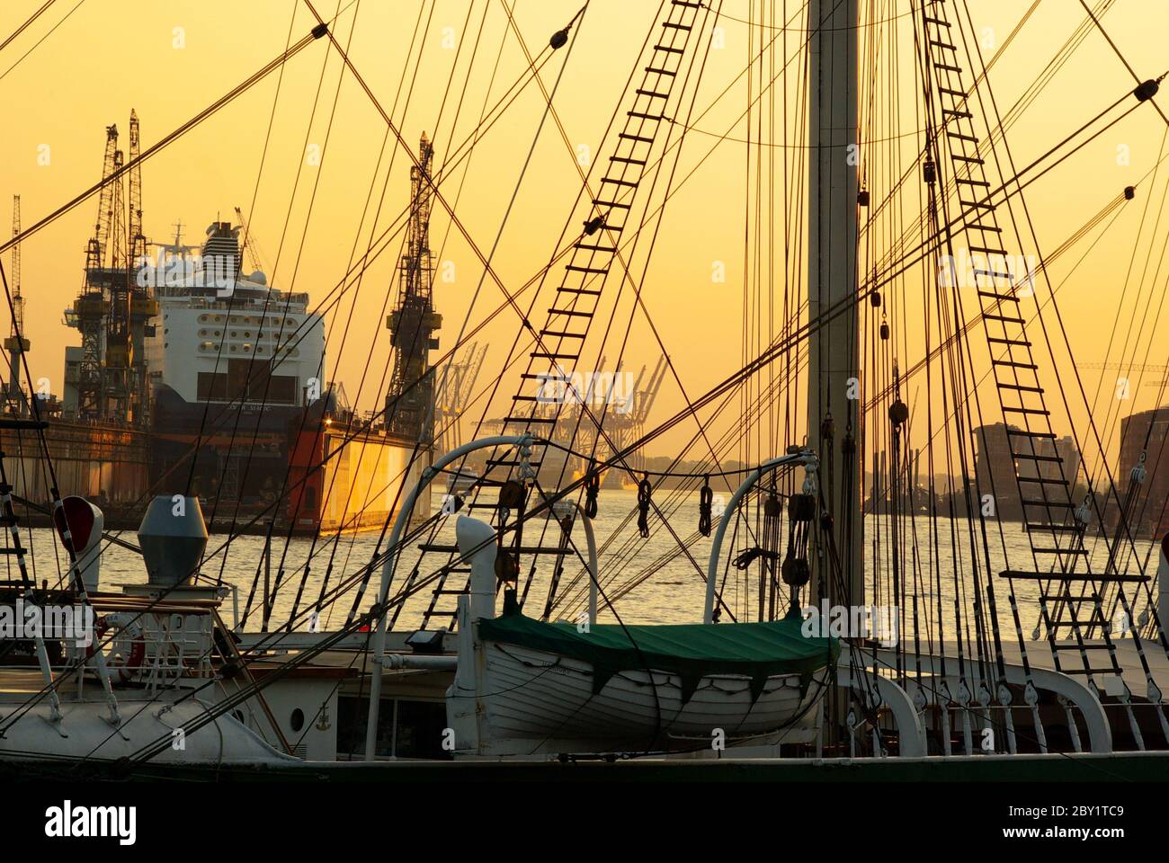 Rickmers´ hi-res stock photography and images - Alamy